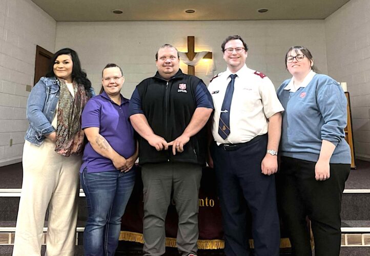Salvation Army hosts craft show fundraiser | News, Sports, Jobs - Minot ...